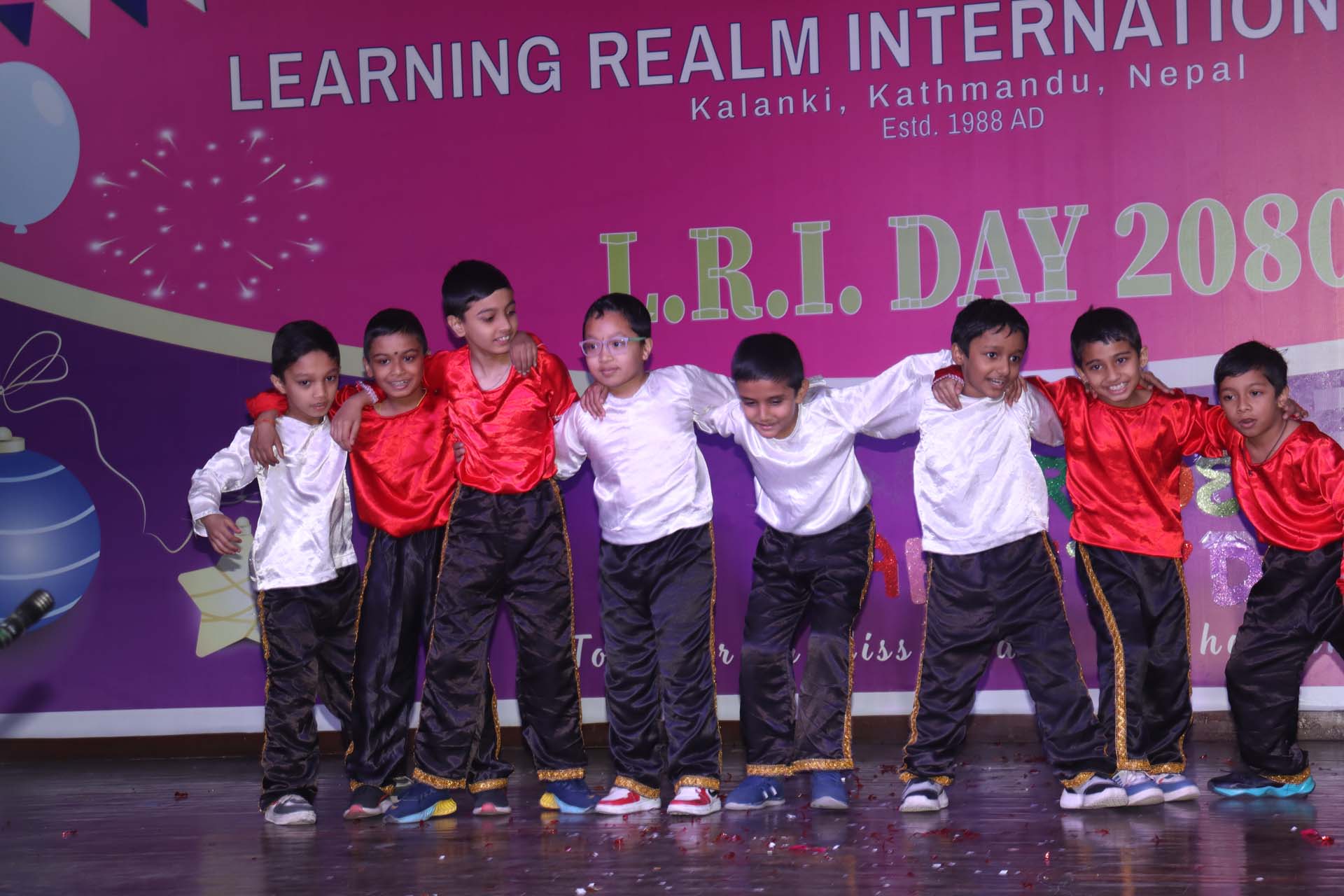 Gallery - LRI School