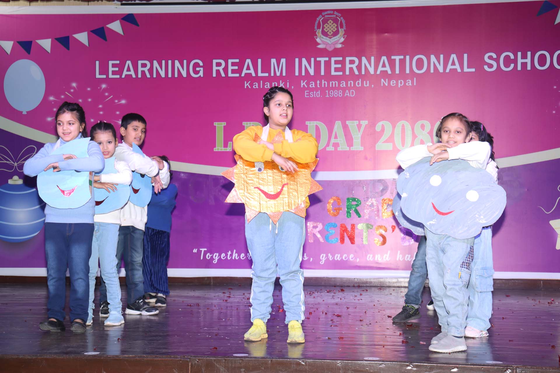 Gallery - LRI School