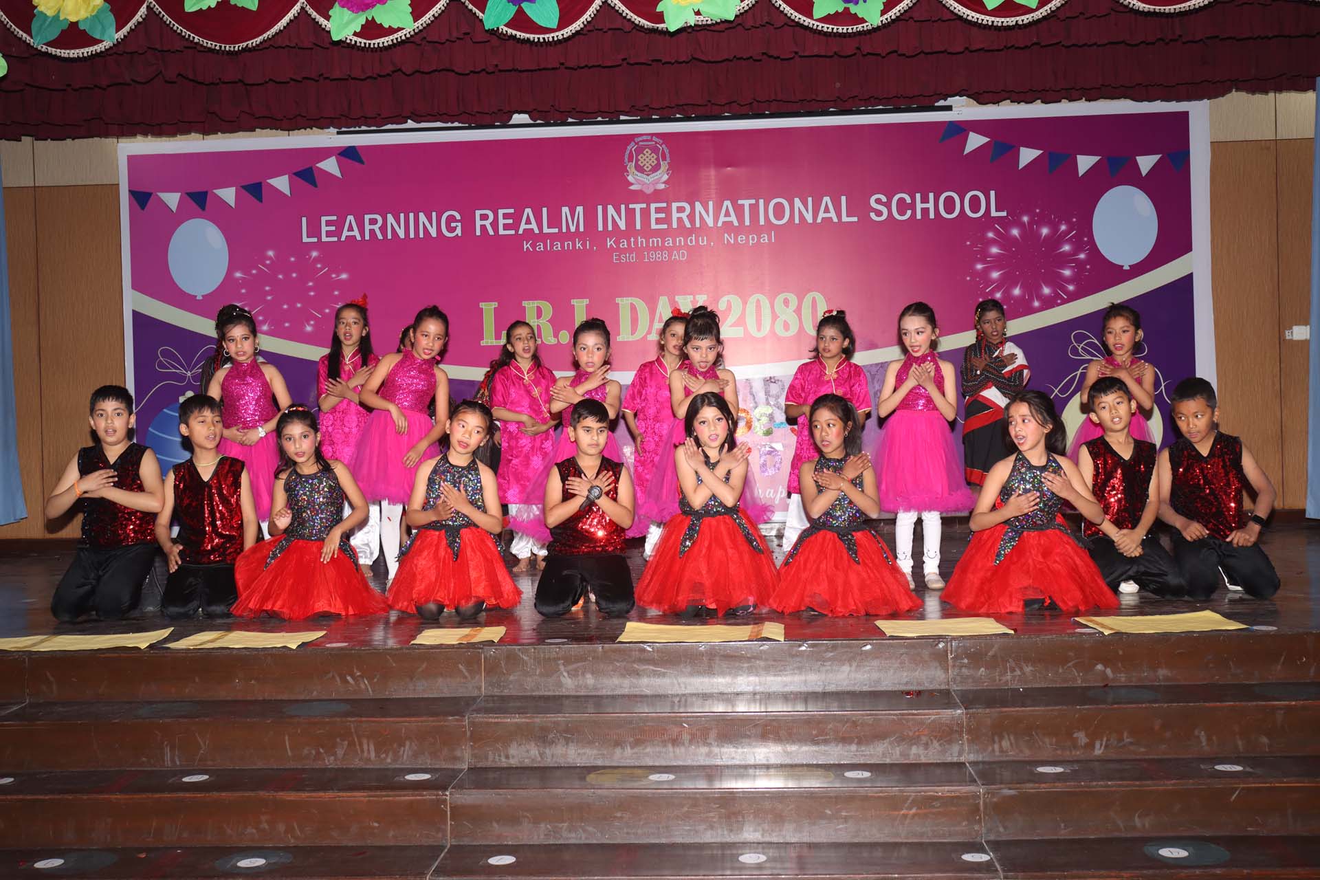 Gallery - LRI School